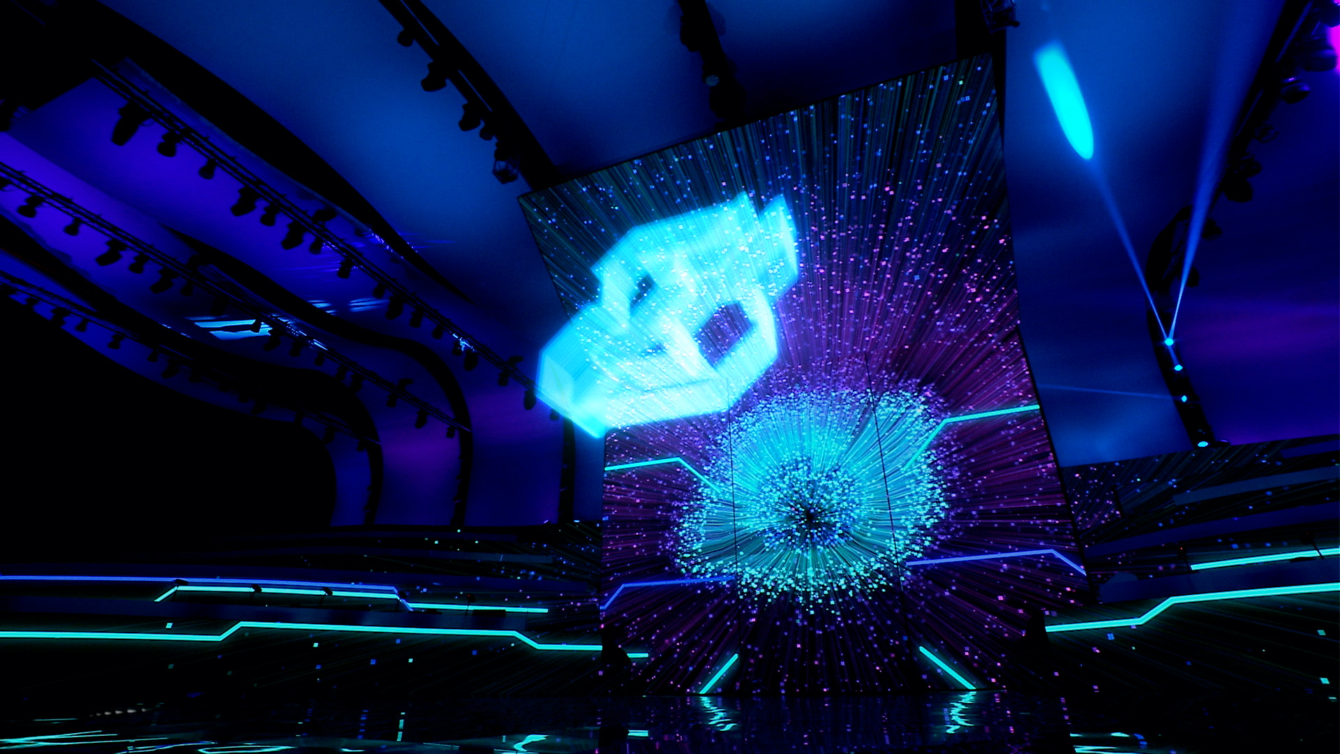 gamers8 • bright! studios